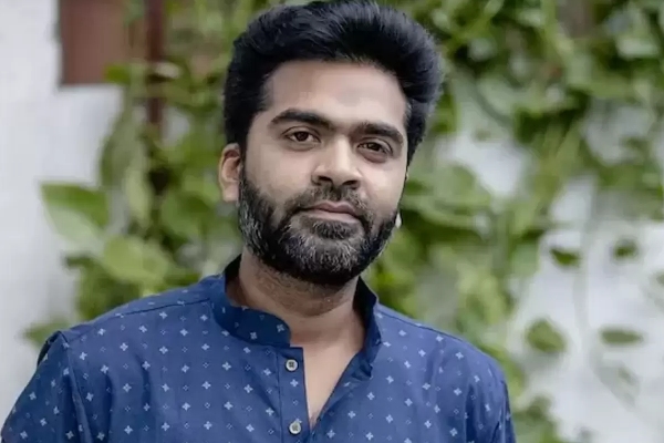 Simbu: “ரோபோவுக்கு கீ கொடுக்குற மாதிரி என்னை இயக்கினார்..” சிம்புவின் ...
