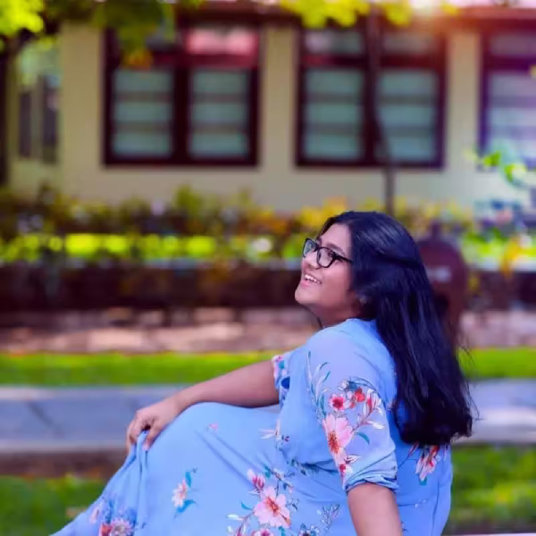 மனோஜ் பாரதிராஜாவின் மகளை பார்த்து இருக்கீங்களா? அடுத்த ஹீரோயின் இவங்க தானோ! | Bharathiraja Son ...