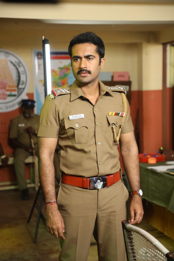 புதிய திரை அனுபவத்தை தரவிருக்கும் 'ஒரு நொடி' திரைப்படம் | Oru Nodi ...