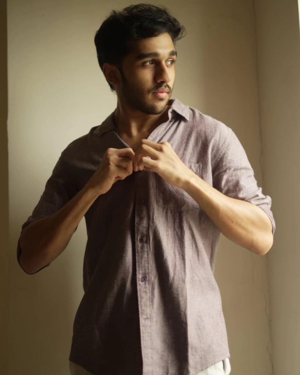 ஜோவிகாவுக்கு முன்னாடியே வனிதா விஜயகுமார் மகன் ஹீரோவாகிறாரா?.. அதுவும் ...