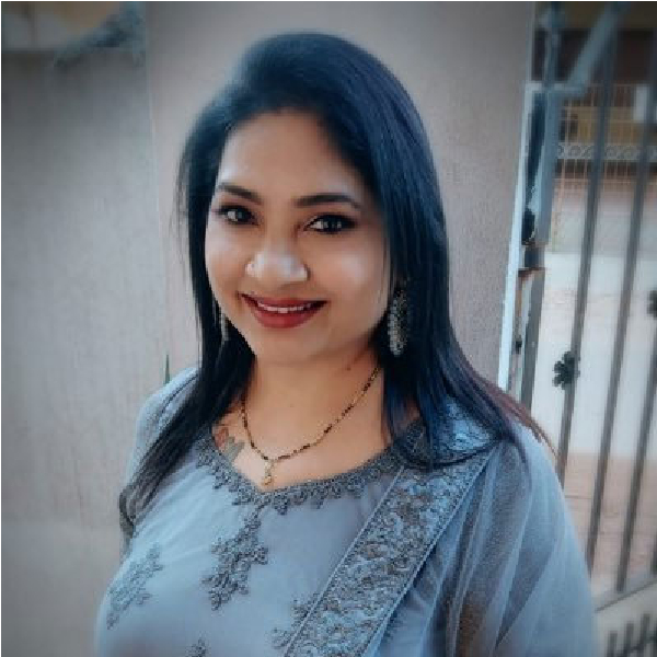 சின்னத்தம்பி படத்தில் கவுண்டமணி மனைவியாக வரும் நடிகை அனுஜா.. இப்போ எப்படி இருக்காங்க தெரியுமா ...