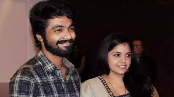 கோலிவுட் ஃபேவரைட் ஜோடி விவாகரத்து.. ஜிவி பிரகாஷை பிரிந்த சைந்தவியின் ...