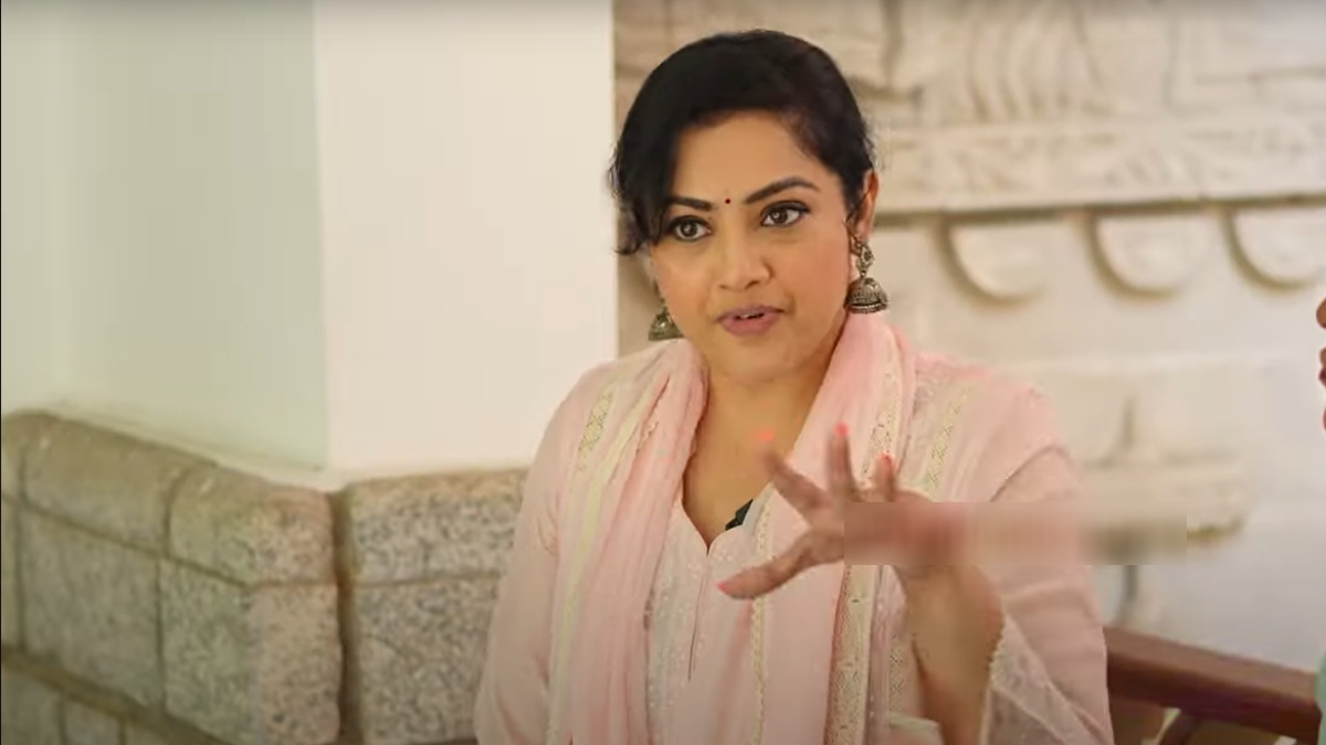 கேரளா ஸ்டைலில் பிரம்மாண்ட மாளிகை.. மீனாவின் ஹோம் டூர்.. அசந்துபோன ...