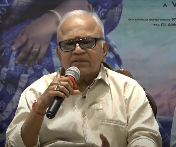 அரசியலுக்கு வந்தா இப்படித்தான் ஆகும்.. விஜய் மீது குவிந்த ...