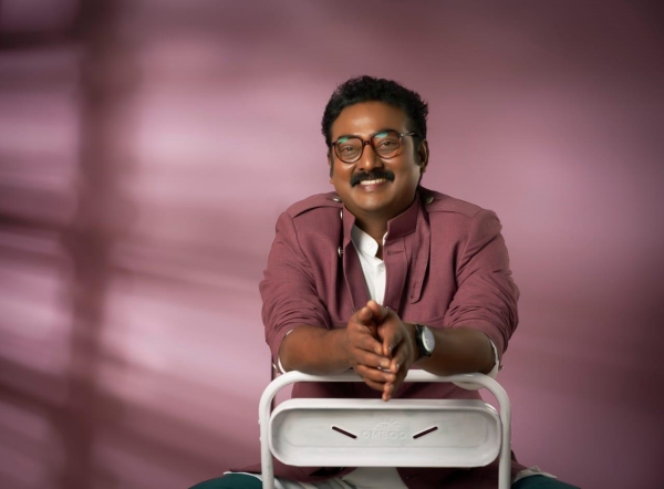 பெரிய மனுஷன் மாதிரி நடந்துக்கோங்க.. சிரித்துக் கொண்டே சீரியஸான விஜய் ...