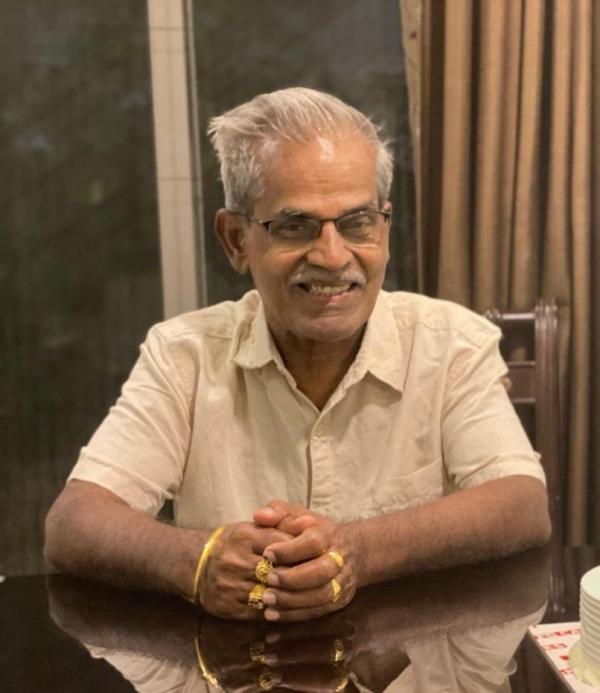 திடீர் மரணம்.. நடிகர் கருணாகரன் வீட்டில் சோகம்.. அதிர்ச்சியில் ரசிகர்கள்! | actor karunakaran ...