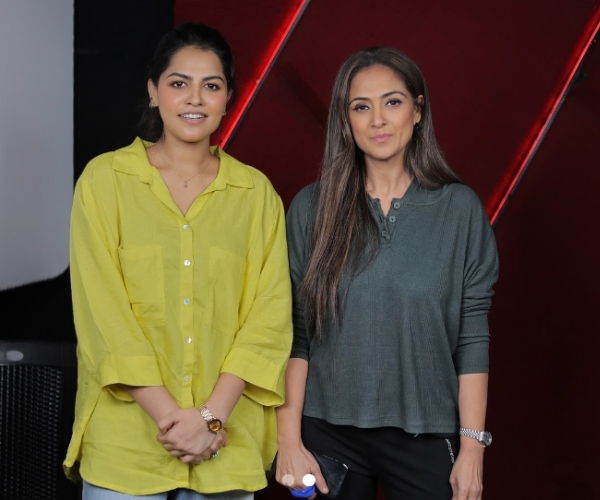 Anchor Angeline: யூடியூப்பில் மாஸ் காட்டி வரும் தொகுப்பாளினி ஏஞ்சலின் ...