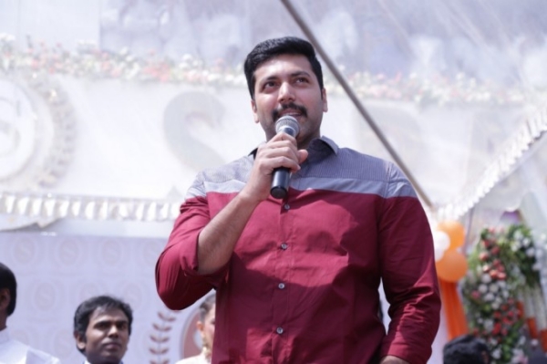 Jayam Ravi: அப்பா அம்மா வருத்தப்படுறாங்க.. தப்பு பண்ணிட்டோம்னு தோணும் ...