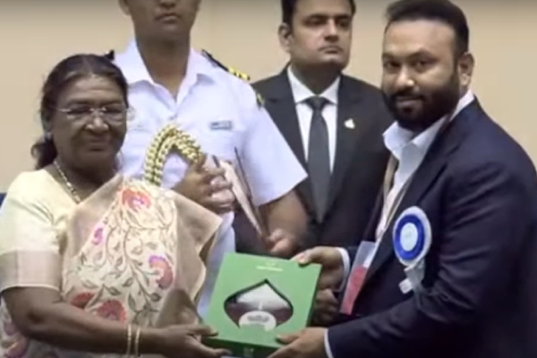 Mani Ratnam: பொன்னியின் செல்வன் தேசிய விருதை வாழ்த்தாத ரஜினி கமல் ...