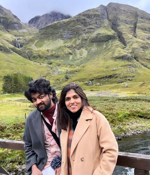 பிக் பாஸ் ராஜூ மனைவியுடன் வெளிநாட்டு பயணம்.. நயன் - விக்கிக்கே டஃப் ...