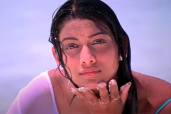 கனகாவை விட மோசம்.. சாணக்கியா.. சாணக்கியான்னு சிம்பு கூட அப்படி டான்ஸ் ...