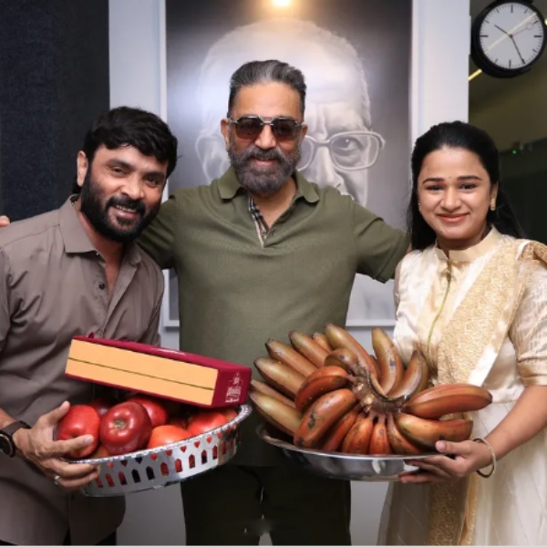 சினேகன் - கன்னிகா இரட்டை குழந்தையின் பெயர் என்ன தெரியுமா? கவிஞரே அசத்திப்புட்டீங்க! | snehan and ...