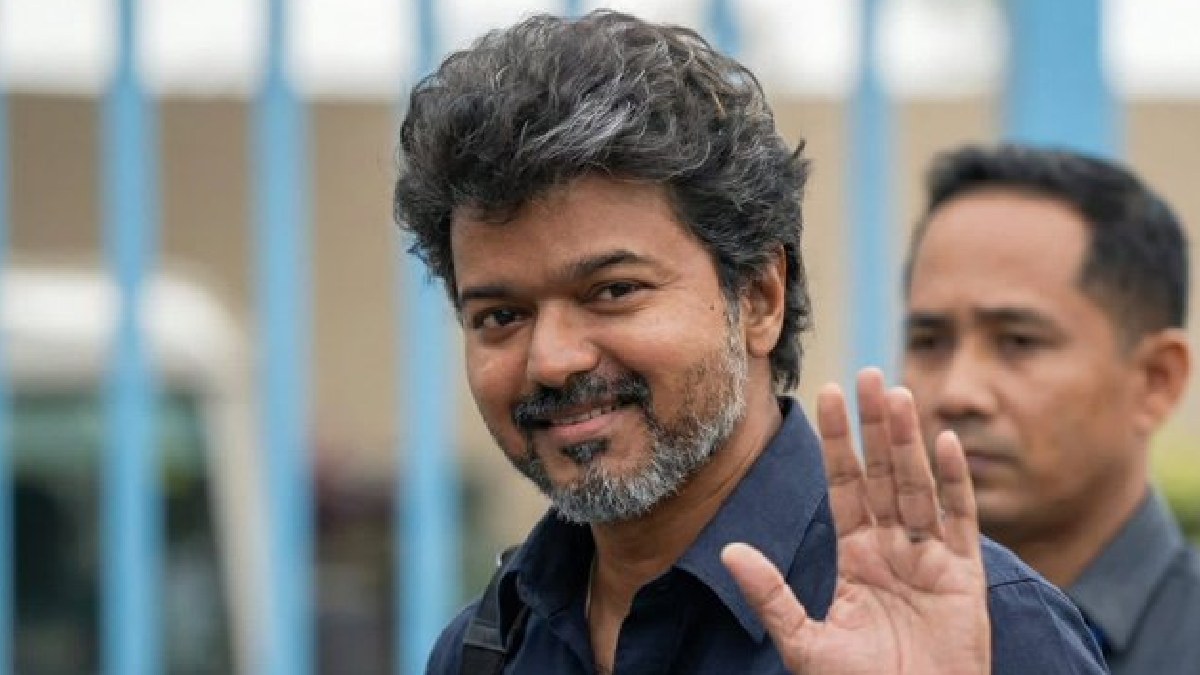 டெல்லியில் விஜய்.. சுப்ரீம் கோர்ட்டில் ஜனநாயகன்.. என்ன ஆகப்போகுதோ ...