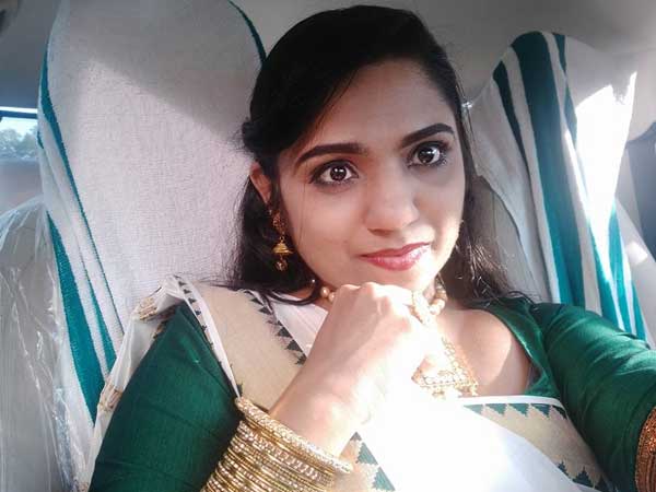 సినీ నటి ఫొటోలు మార్ఫింగ్.. సోషల్ మీడియాలో లీక్.. నీచమైన చేష్టలు ...