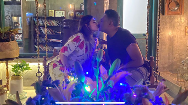 మళ్లీ పెళ్లి కొడుకుగా ప్రకాశ్ రాజ్.. పార్ట్‌నర్‌తో లిప్‌లాక్‌ ఫోటో ...