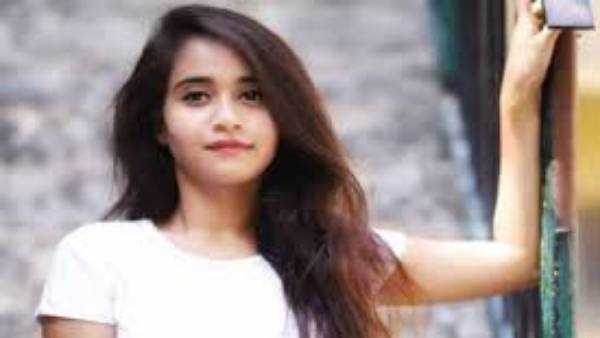 రోడ్డుపై దీప్తి సునైనా పరుగులు: పేరు మార్చుకున్న బ్యూటీ.. సీక్రెట్ ...