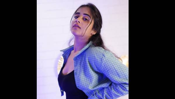 రోడ్డుపై దీప్తి సునైనా పరుగులు: పేరు మార్చుకున్న బ్యూటీ.. సీక్రెట్ ...