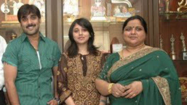 హీరో తరుణ్ పెళ్లిపై క్లారిటీ ఇచ్చిన తల్లి.. ప్రస్తుతం ఆ పనుల్లో బిజీగా ...