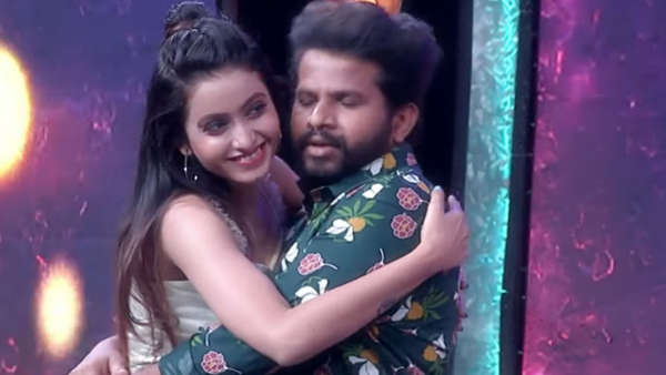 హైపర్ ఆది బండారం బయటపెట్టిన యాంకర్: అక్కడ పట్టుకున్నాడు.. చెప్పులు ...