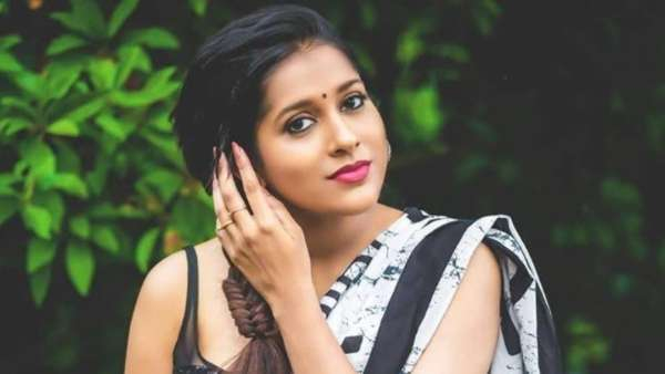 Jabardasth Rashmi Gautam: జబర్దస్త్‌కి రష్మి గౌతమ్ షాక్... ఎవరూ ఊహించి ...