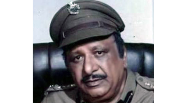 144 సార్లు పోలీస్ ఇన్స్‌పెక్టర్ పాత్రలో కనిపించిన యాక్టర్ ఎవరో తెలుసా ...