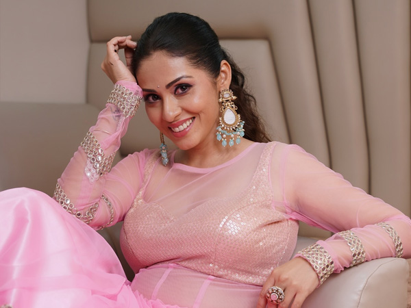 హీరోయిన్ సదా ప్రేమ పెళ్లి.. అతడితో ఏడు అడుగులు నడిచేది ఎప్పుడంటే ...