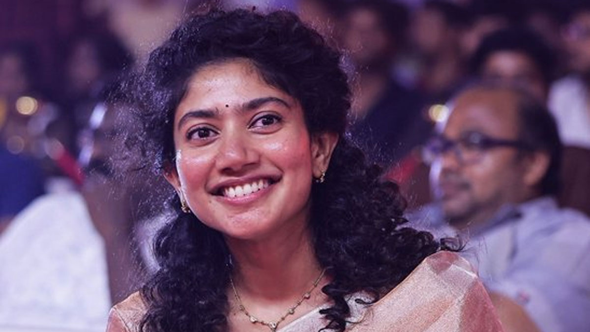 Sai Pallavi: స్టార్ హీరోను బాధపెట్టిన ఫిదా హీరోయిన్ | Sivakarthikeyan ...