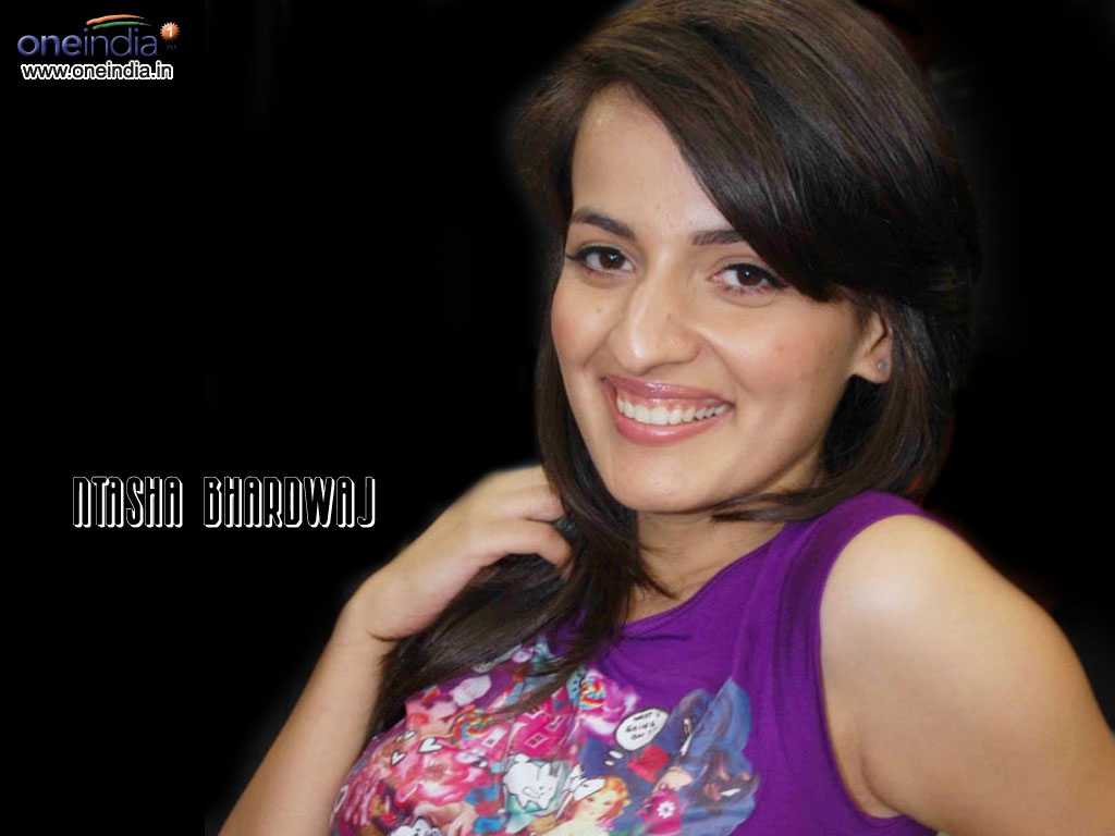 Ntasha Bhardwaj HD Wallpapers | Latest Ntasha Bhardwaj Wallpapers HD ...