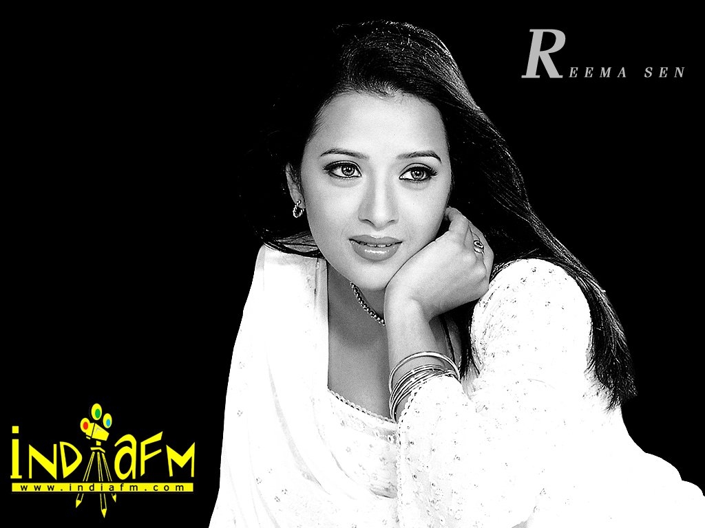 Reema Sen HD Wallpapers | Latest Reema Sen Wallpapers HD Free Download ...