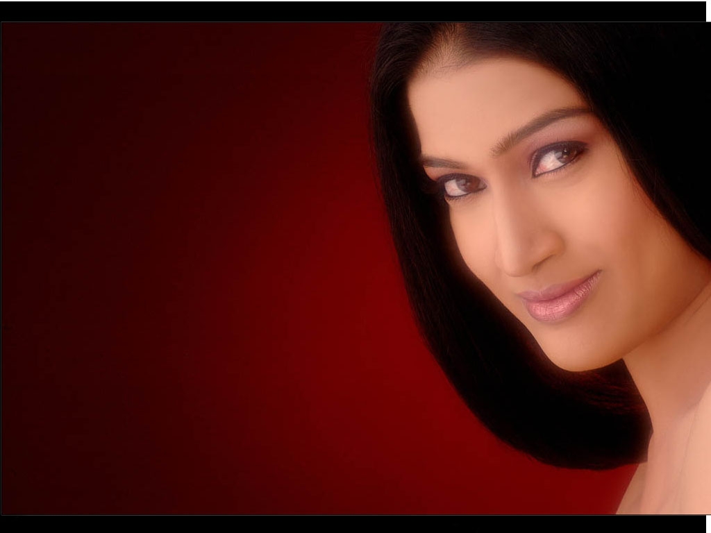 Tanuja Wallpapers - FilmiBeat