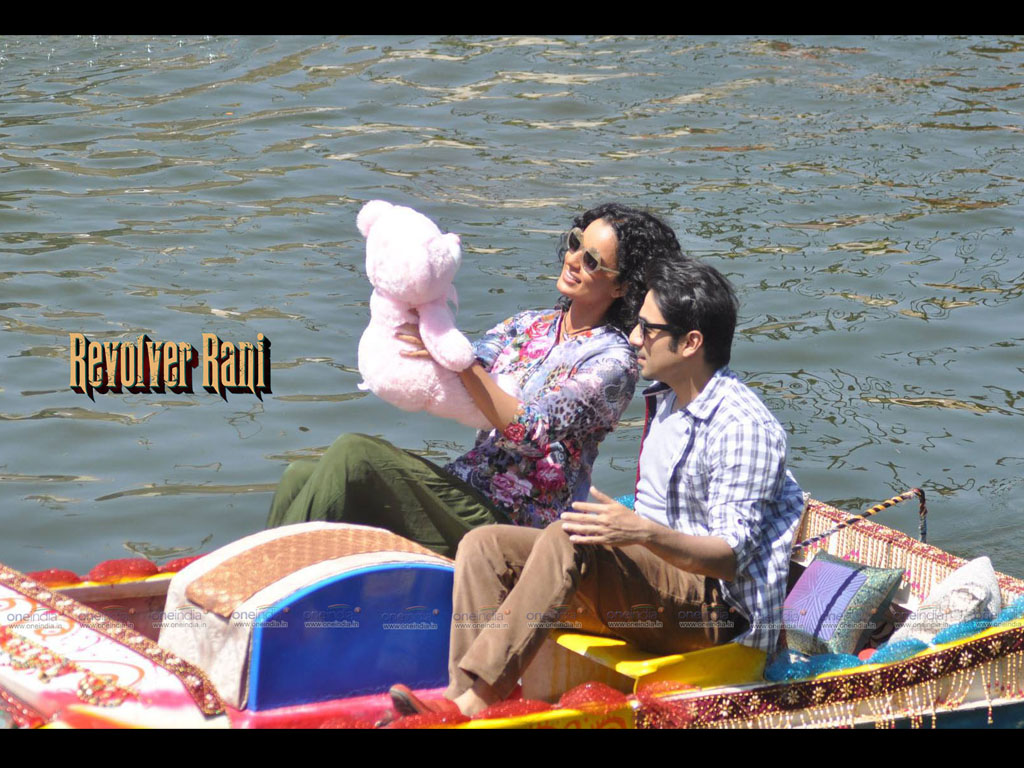 Revolver Rani Movie HD Wallpapers | Revolver Rani HD Movie Wallpapers ...