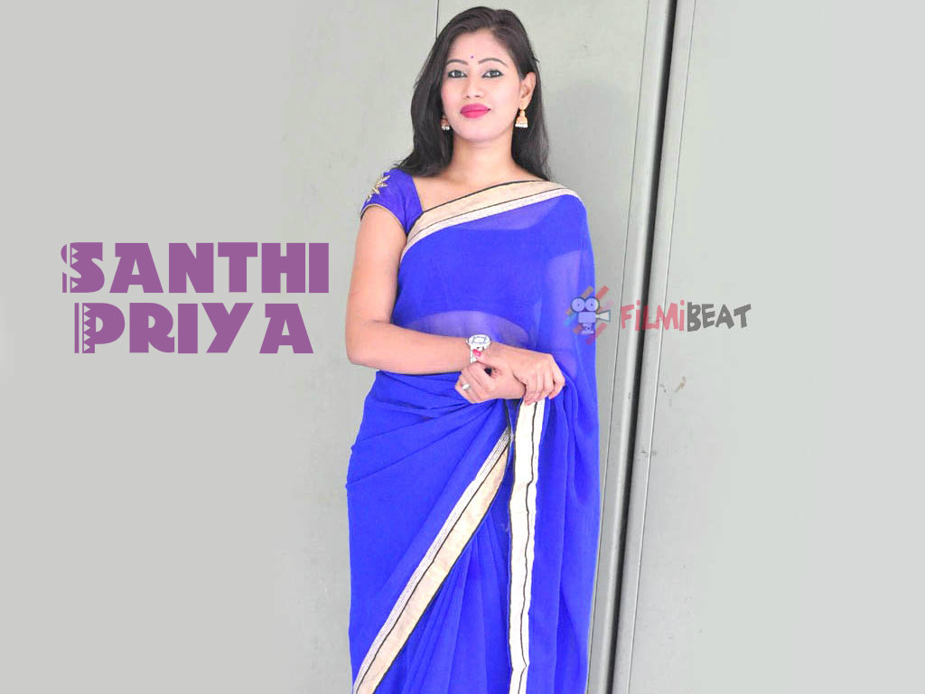 Santhi Priya HD Wallpapers | Latest Santhi Priya Wallpapers HD Free ...