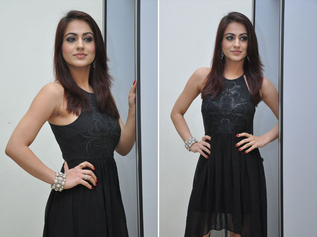 Aksha HD Wallpapers | Latest Aksha Wallpapers HD Free Download (1080p ...