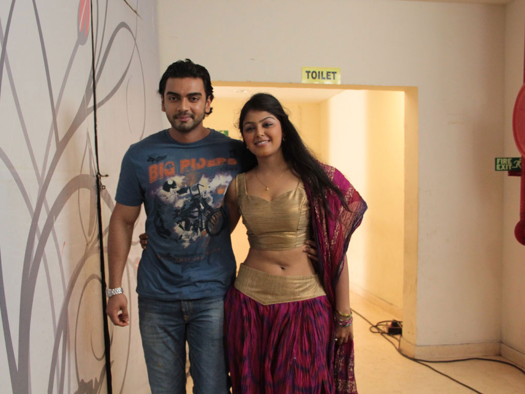 Punnami Ratri Movie HD Wallpapers | Punnami Ratri HD Movie Wallpapers ...