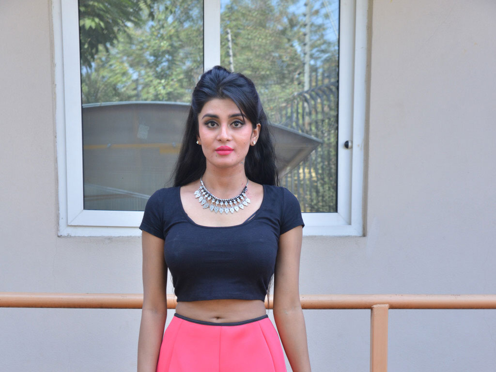 Harini HD Wallpapers | Latest Harini Wallpapers HD Free Download (1080p ...