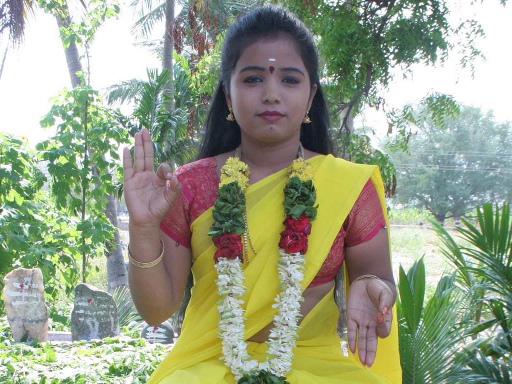 Veppilaikkaari Movie HD Wallpapers | Veppilaikkaari HD Movie Wallpapers ...