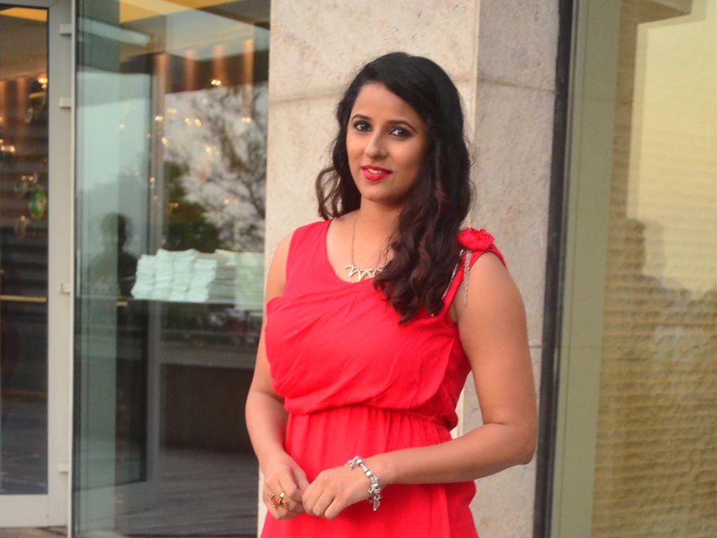 Shraavya Reddy HD Wallpapers | Latest Shraavya Reddy Wallpapers HD Free ...