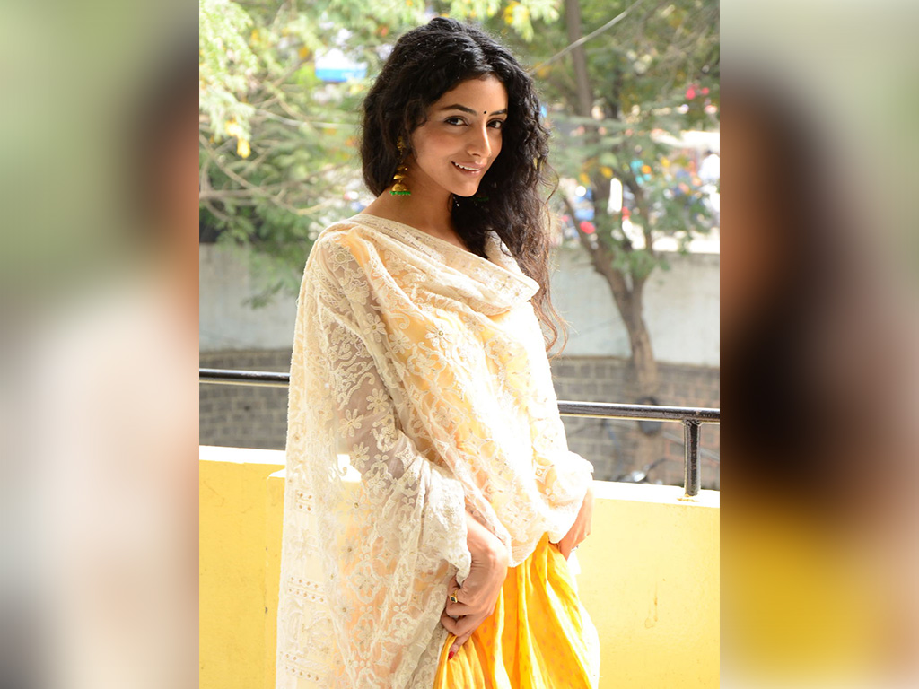 Deeksha HD Wallpapers | Latest Deeksha Wallpapers HD Free Download ...