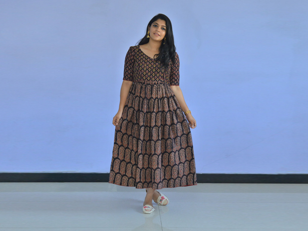 Aparna Balamurali HD Wallpapers | Latest Aparna Balamurali Wallpapers ...