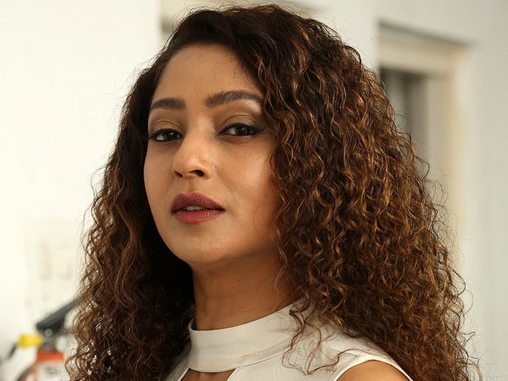 Suman Ranganathan HD Wallpapers | Latest Suman Ranganathan Wallpapers ...