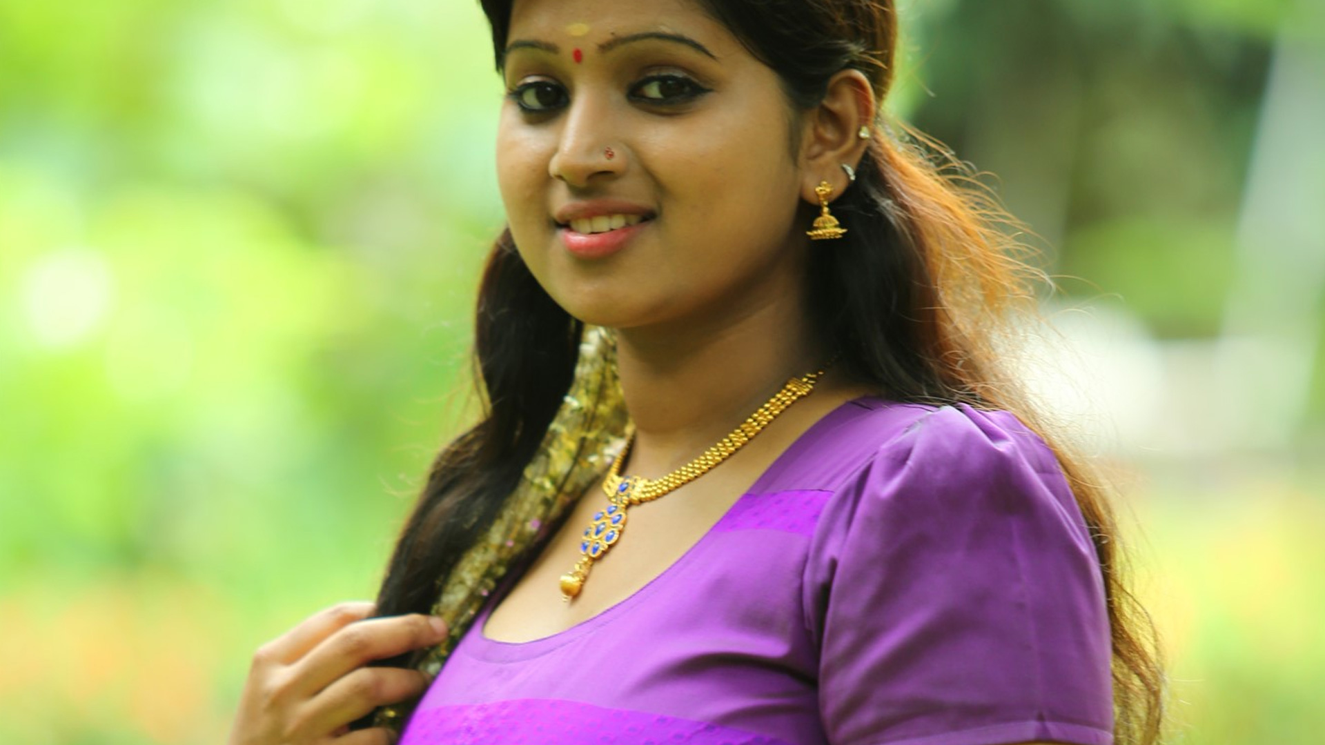 Anjitha Nair Wallpapers - FilmiBeat