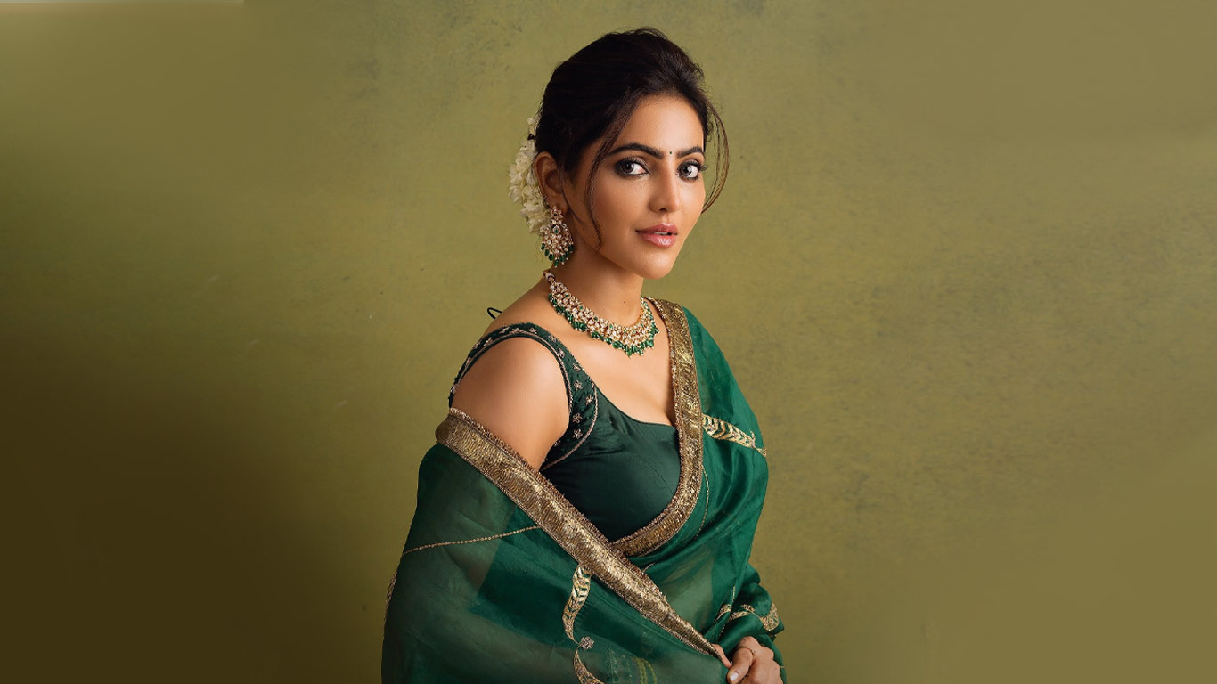 Athulya Ravi HD Wallpapers | Latest Athulya Ravi Wallpapers HD Free ...