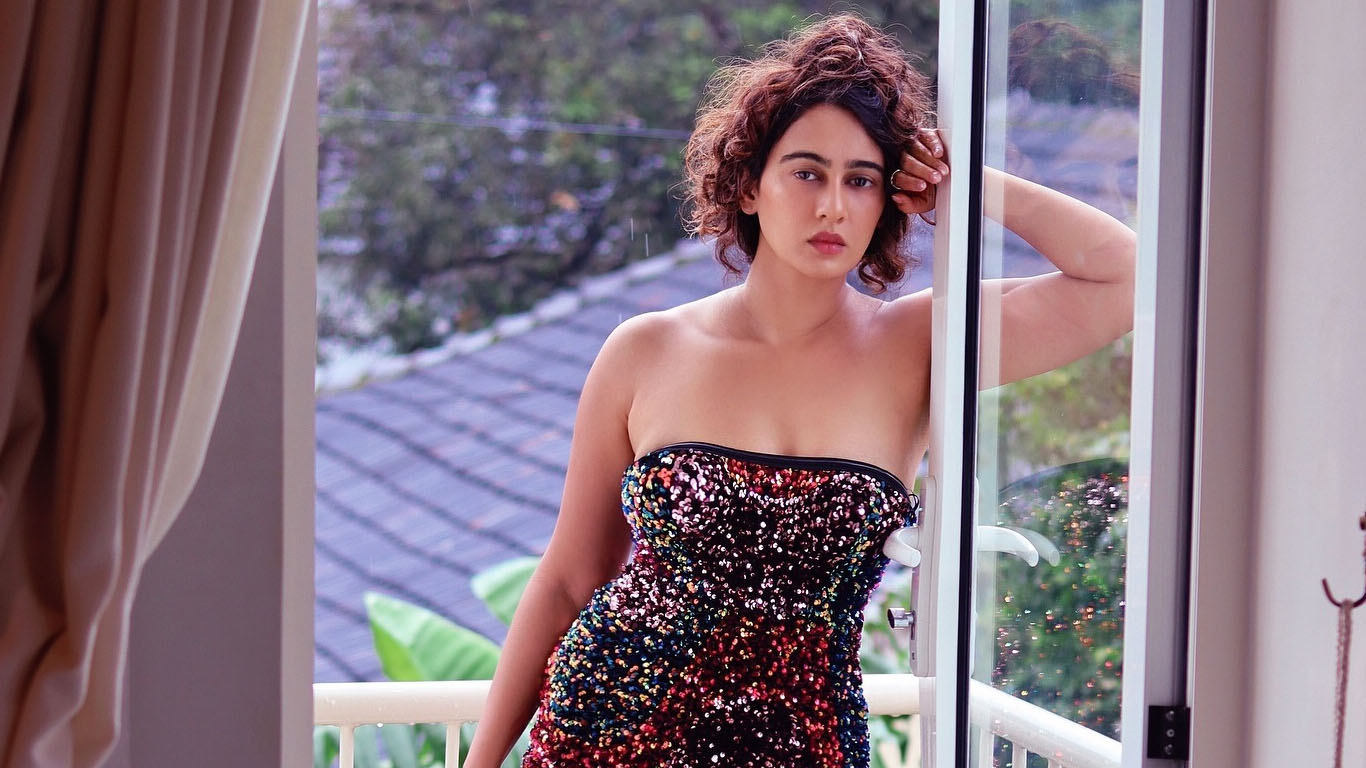 Megha Shukla HD Wallpapers | Latest Megha Shukla Wallpapers HD Free ...