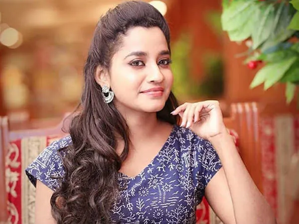 Abarnathi - Photos, Videos, Birthday, Latest News, Height In Feet ...