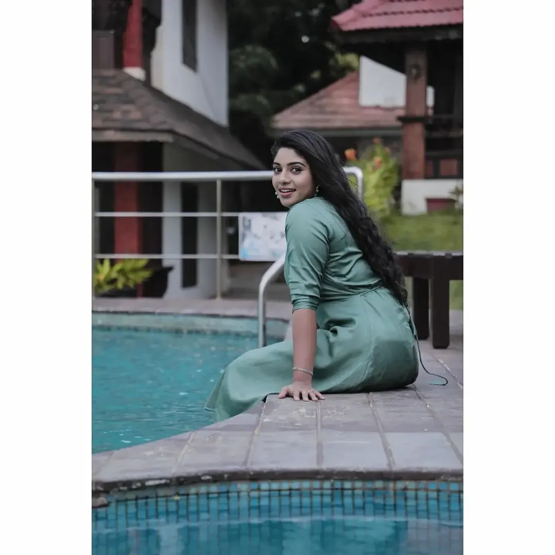 റെനീഷ റഹ്മാന്‍ (Reneesha Rahiman): മൂവീസ്, പ്രായം , ജീവചരിത്രം, ഫോട്ടോസ് , അഭിനയിച്ച സിനിമകള് ...