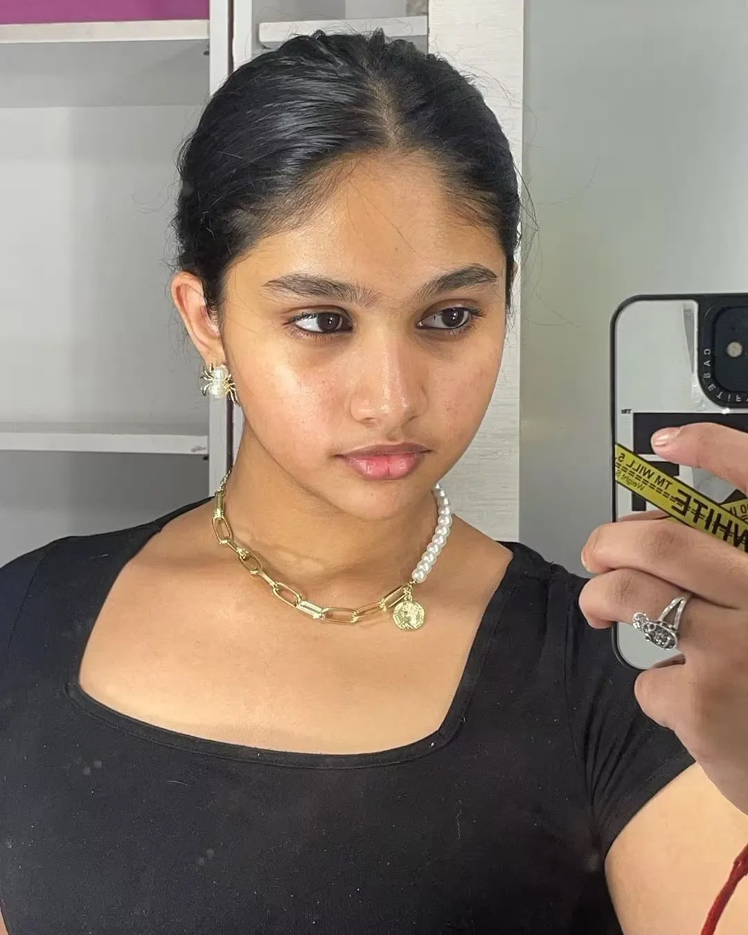ஜோவிகா விஜயகுமார் (Jovika Vijaykumar): திரைப்படங்கள், வயது, பயோடேட்டா ...
